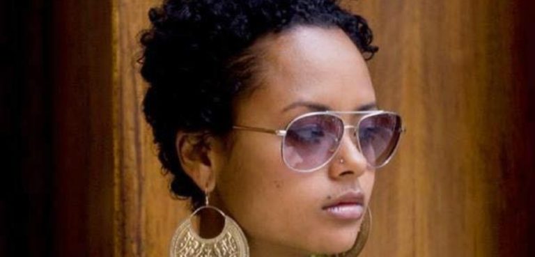 Stacy Epps - Madame Rap